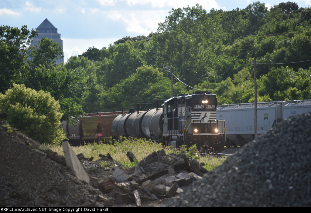 NS Engine 5174, Des Moines IA